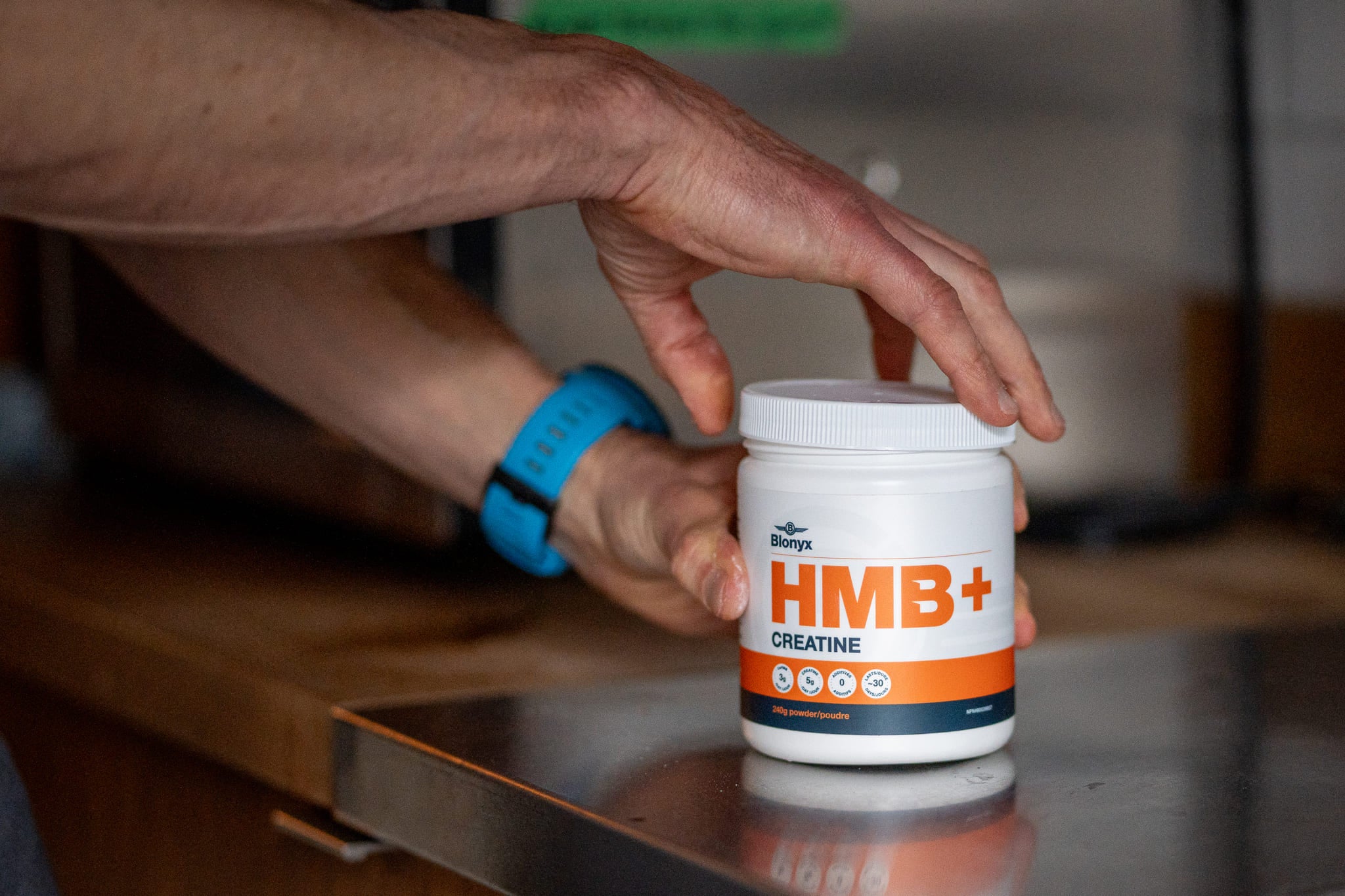 Maximize Strength and Minimize Muscle Damage with HMB and Creatine ...